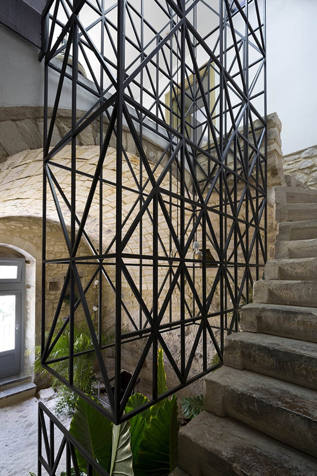 Casa Santa Maria |A house overlooking an ancient city – House-Diaries.com