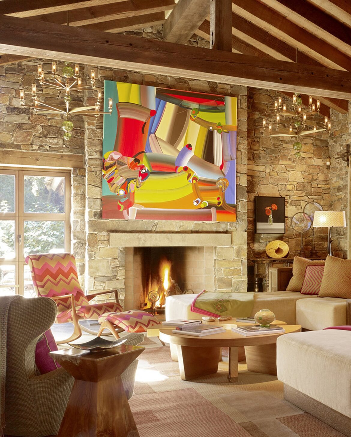 Bold colors in the design of a stylish home – House-Diaries.com