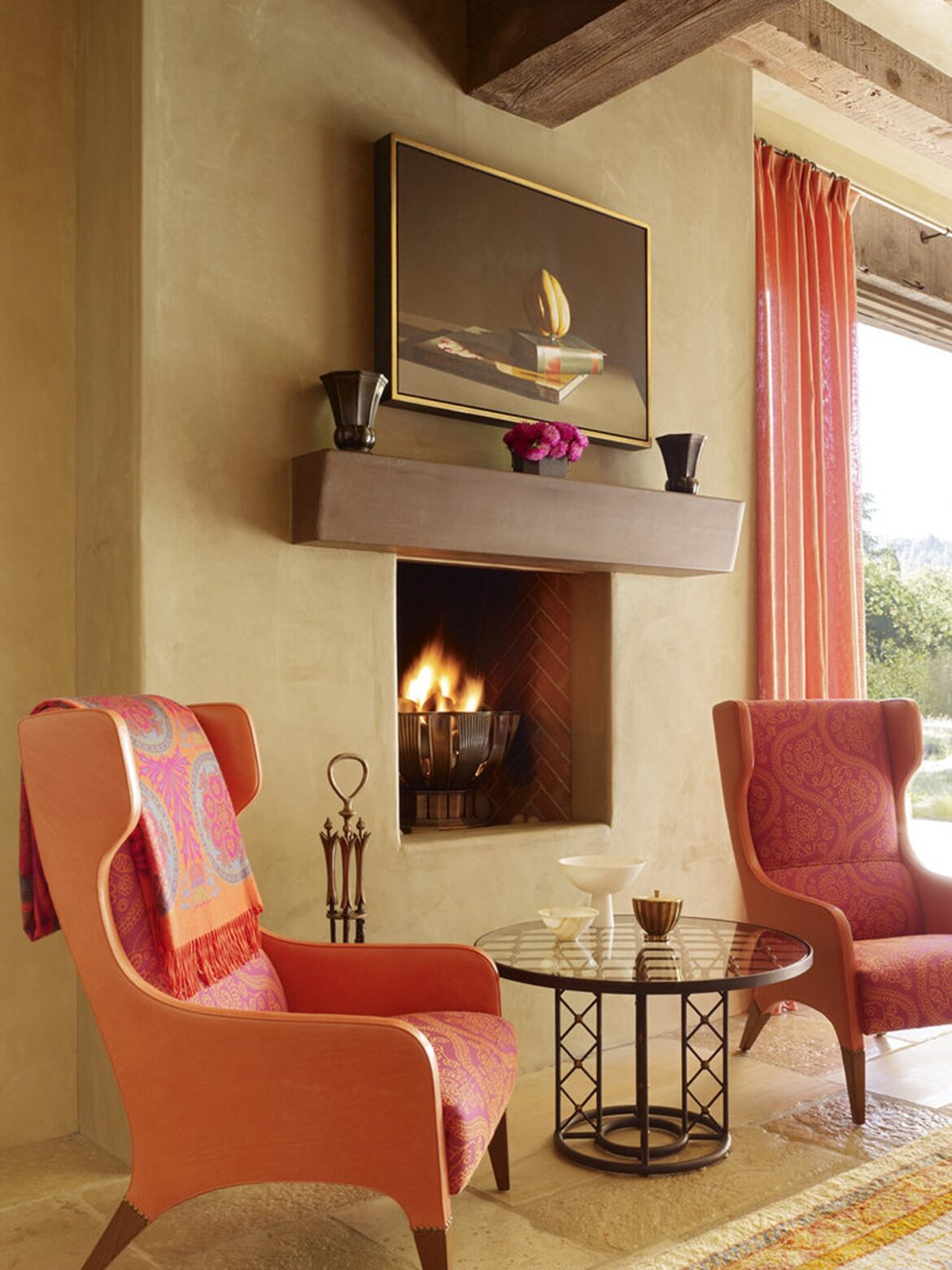 Bold colors in the design of a stylish home – House-Diaries.com