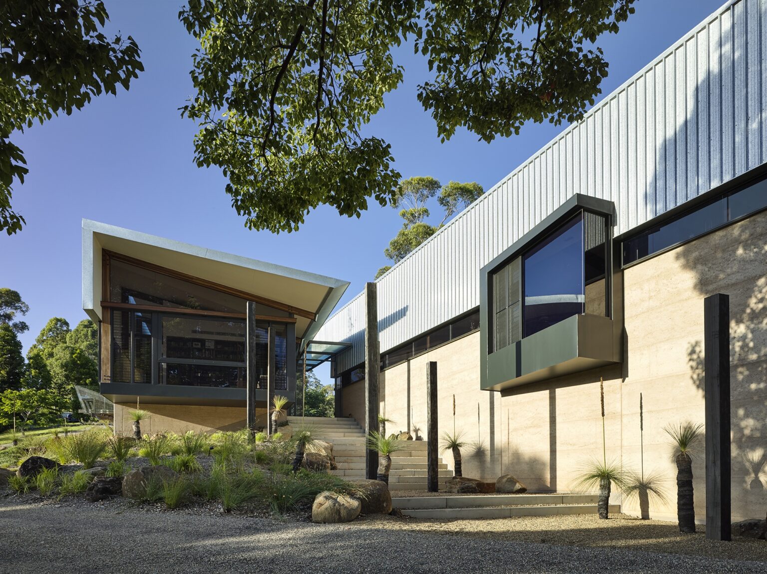 The Ridge House |A house with commanding views over a Dam – House ...